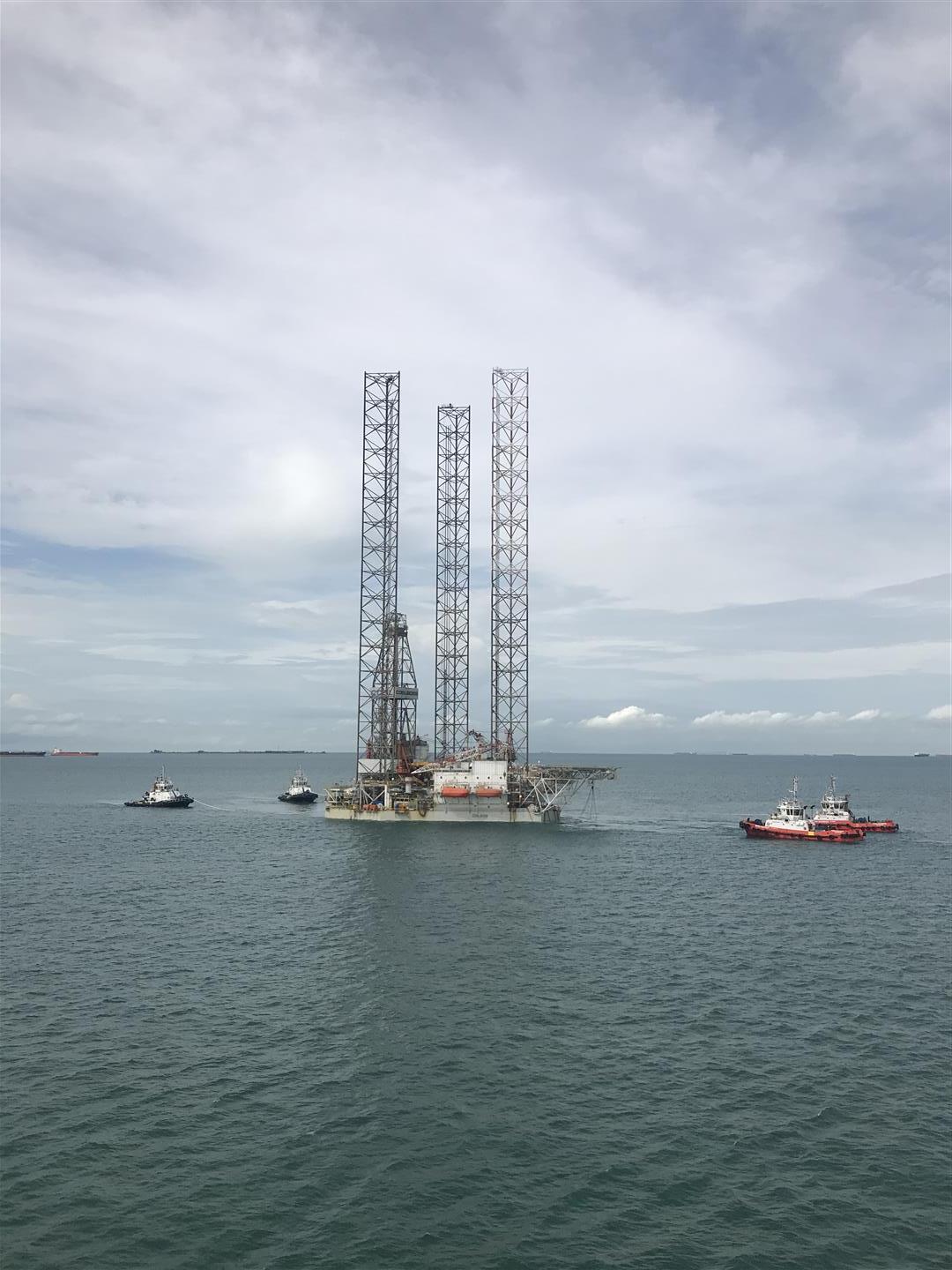 Four Azimuth Stern Drive Harbour Tugs safely and successfully towed ...